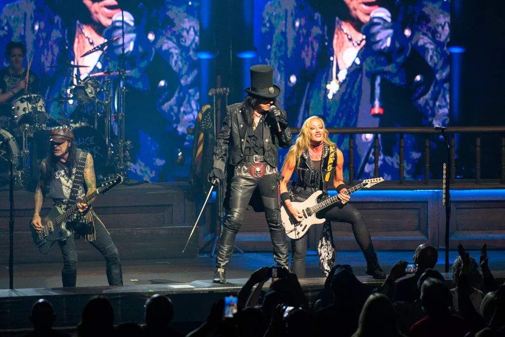 Live Music in San Antonio This Week: Alice Cooper, Ladysmith Black ...